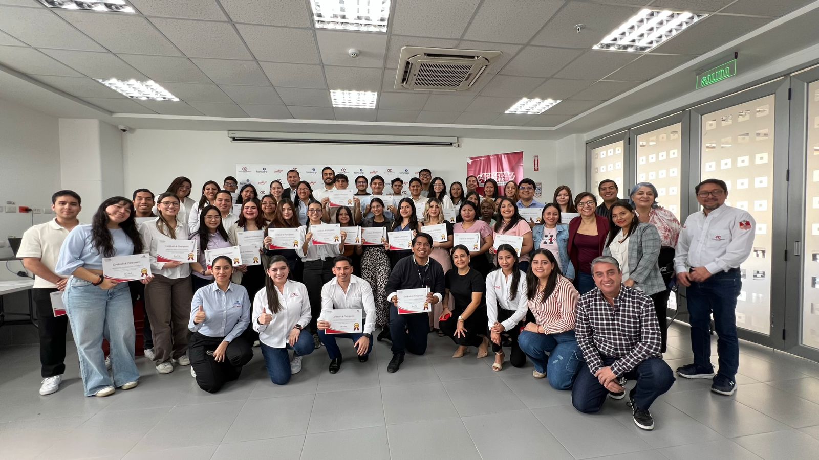 Reconocida como la mejor empresa para practicantes: Arca Continental ...